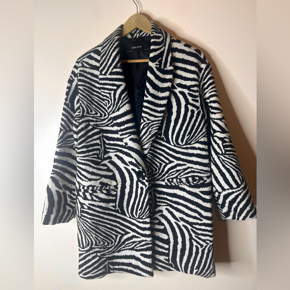Zara Black And White Zebra Print Coat Jacket - Gem